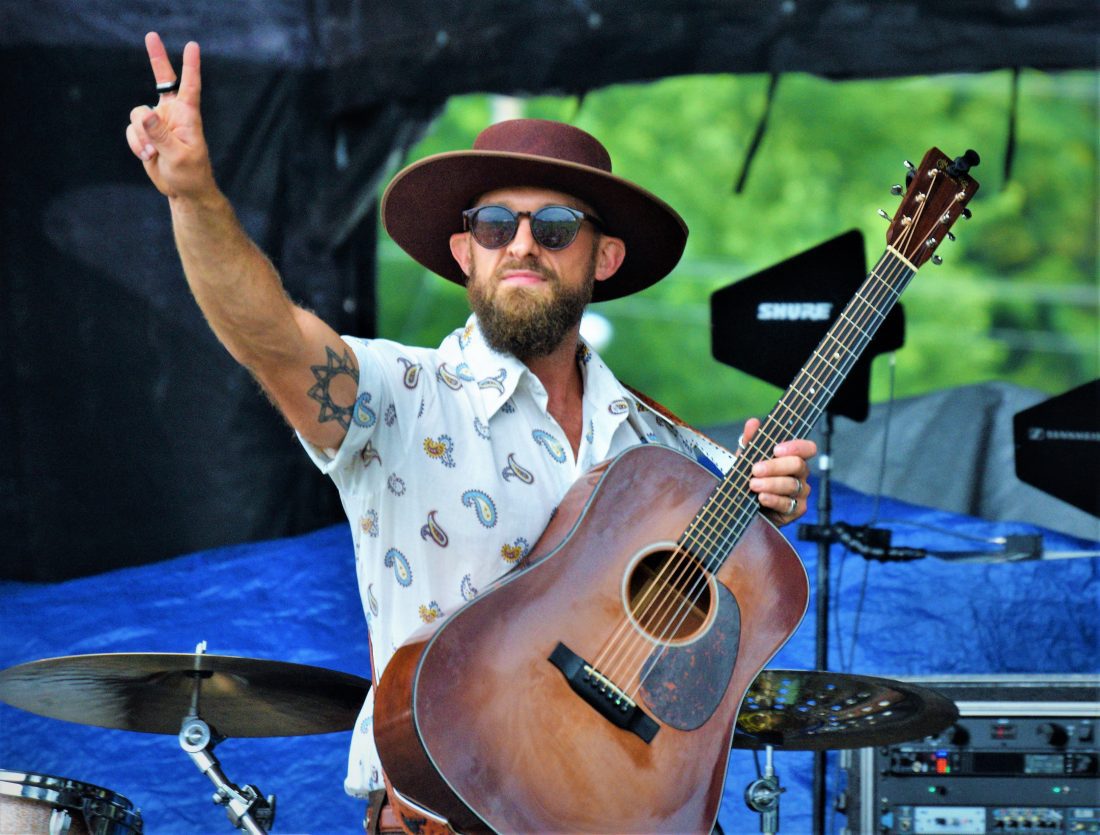 Rain not a deterrent for Blame My Roots fans | News, Sports, Jobs - The ...